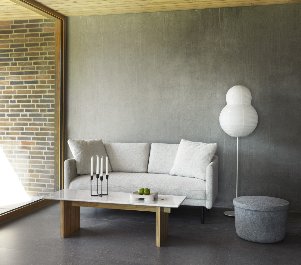 Normann Copenhagen Solid table white 130 Hvit stuebord salongbord fra ...