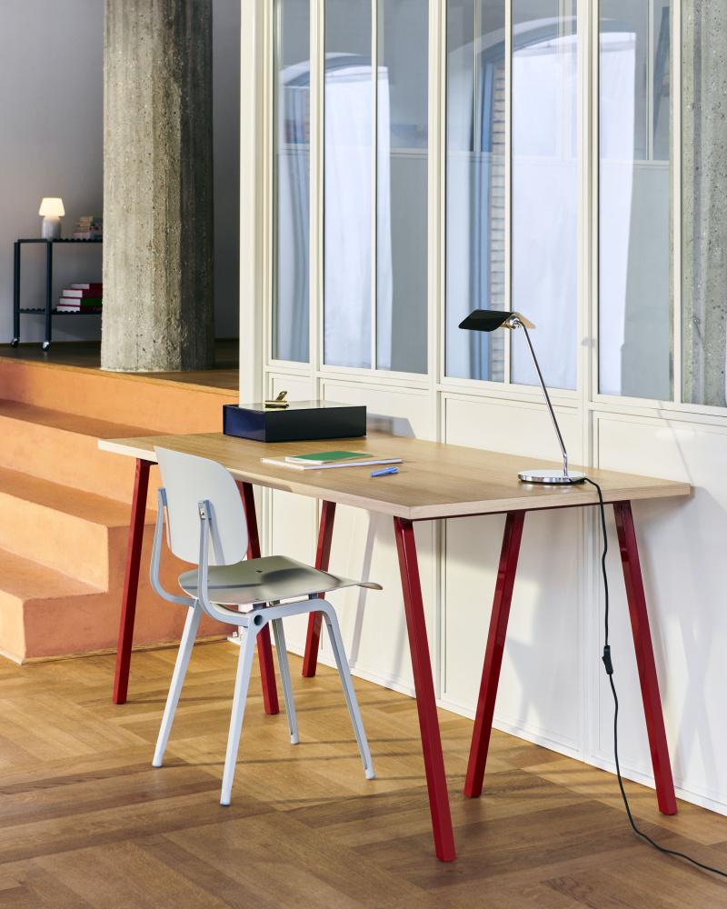 Hay Loop Stand Dining Table 160 cm Lakkert Eik Maroon Red Bord fra Hay ...